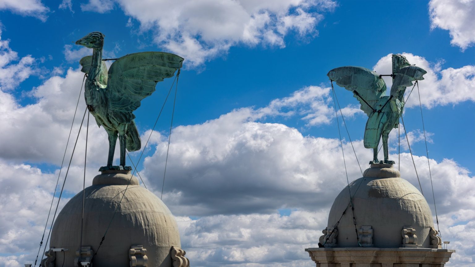 Liverpool Liver Birds – Liverpool Pictures